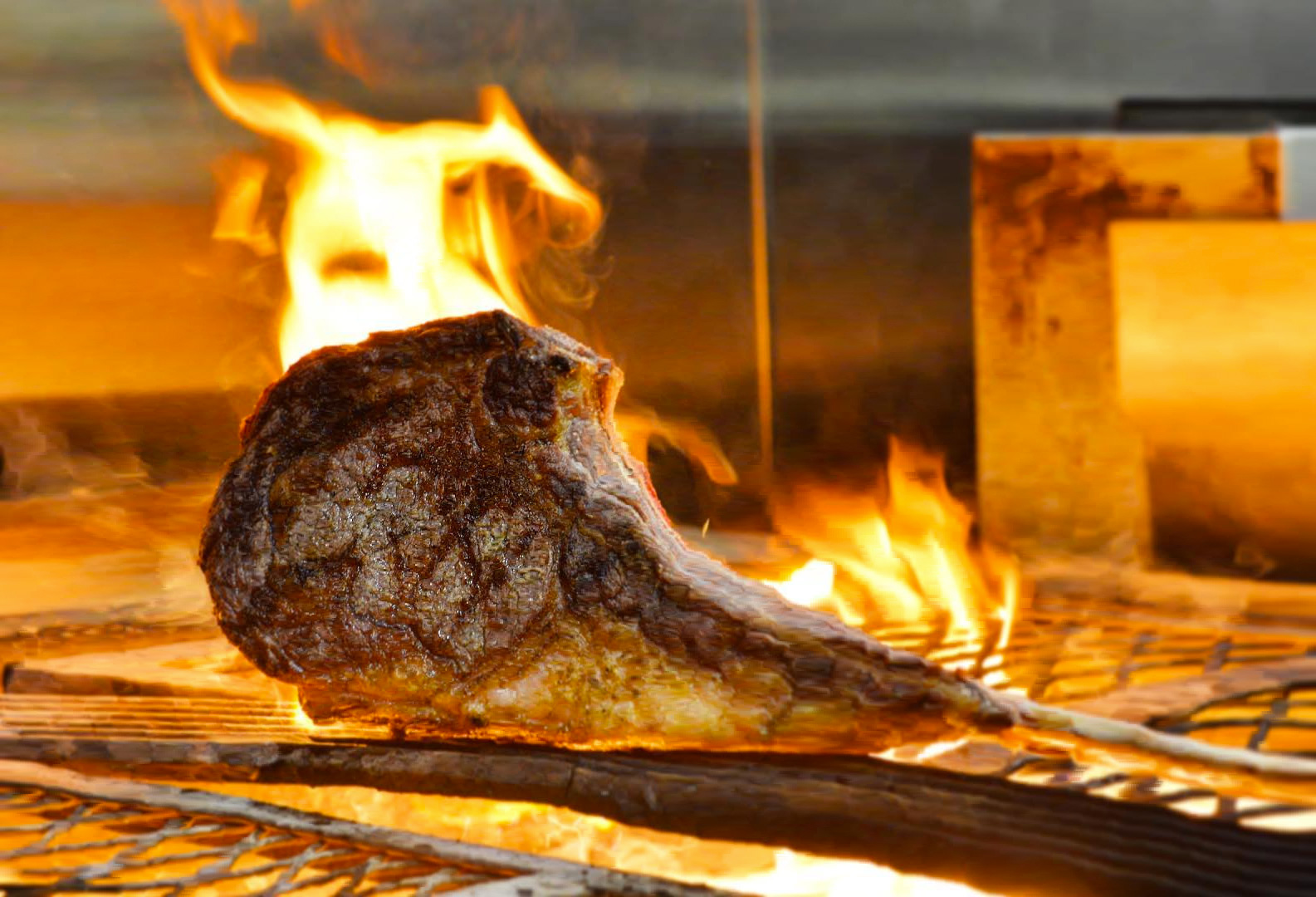 Twenty Eight Restaurant & Bar | Newport Beach